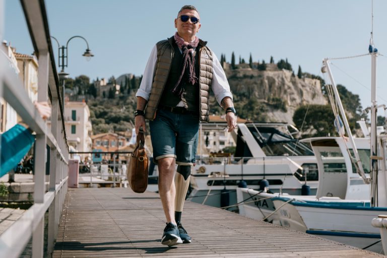 Synsys : une prothèse innovante et connectée au plus proche de la ...